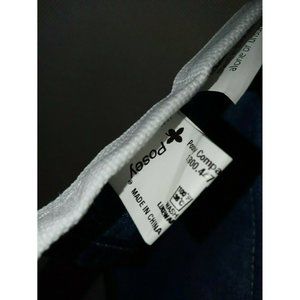 POSEY | Accessories | Adult Posey Activity Apron | Poshmark